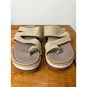 Merrell | Shoes | Merrell Womens 8 Moon Tan Leather Toe Loop Slide ...